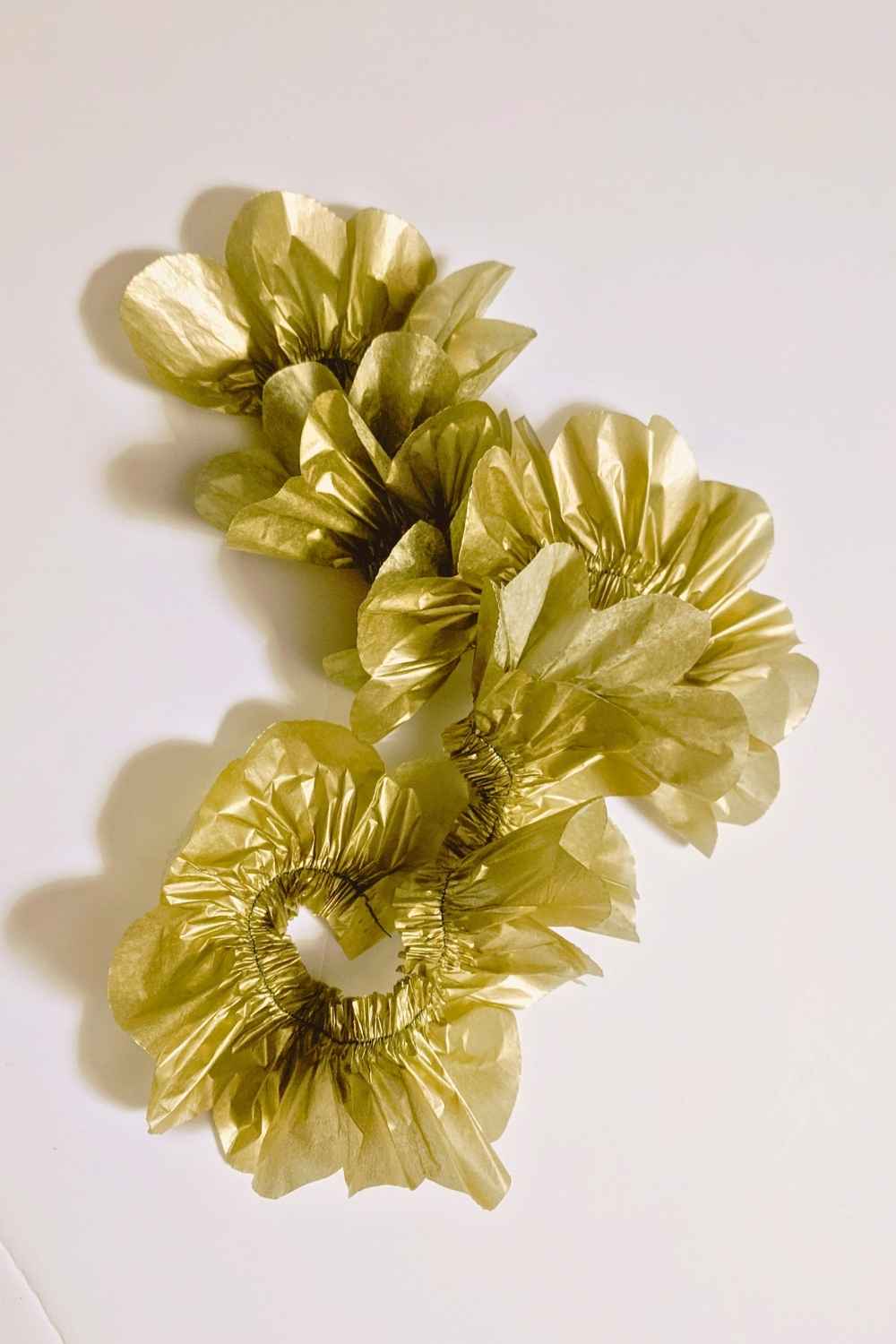 How to Make Ruffles with Paper -Perfectly Tailored - Its Blooming Paper